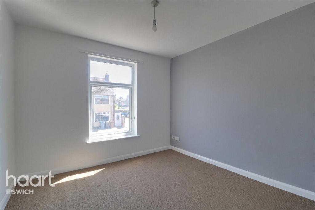 Cauldwell Hall Road, Ipswich 2 bed apartment to rent - £850 pcm (£196 pw)