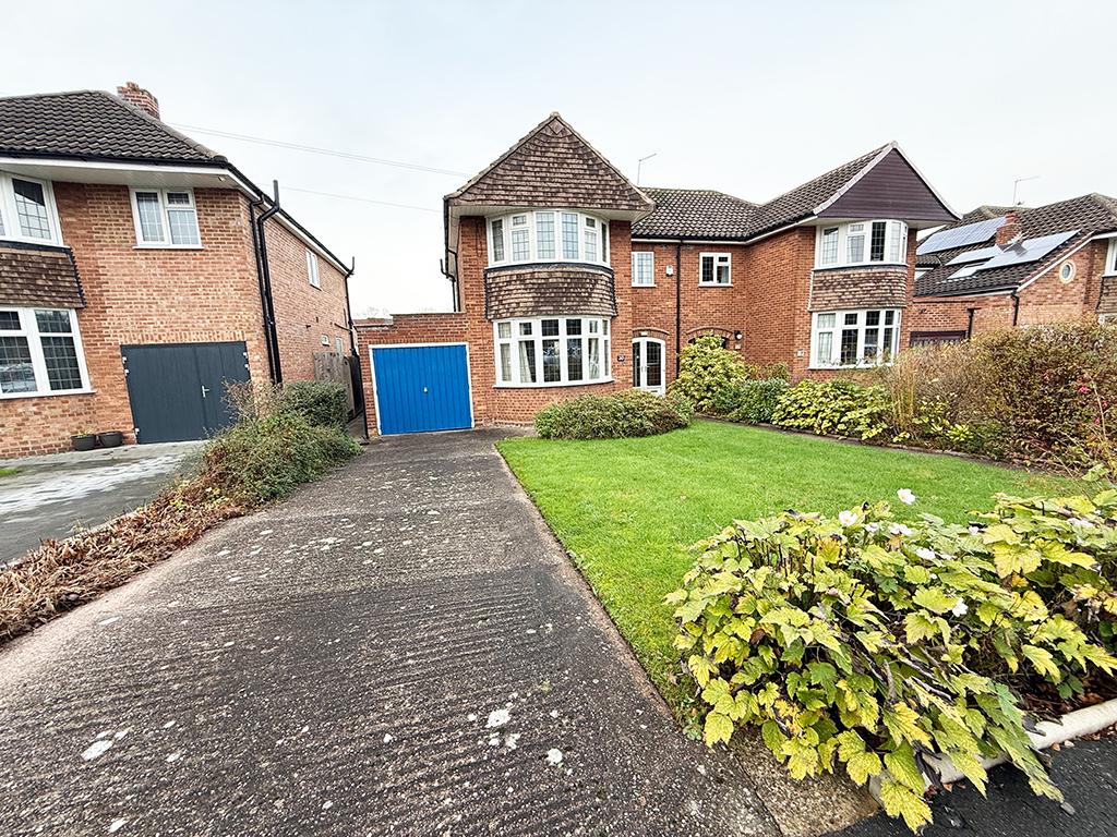 Somerset Road, Walsall WS4 3 bed semi-detached house - £350,000