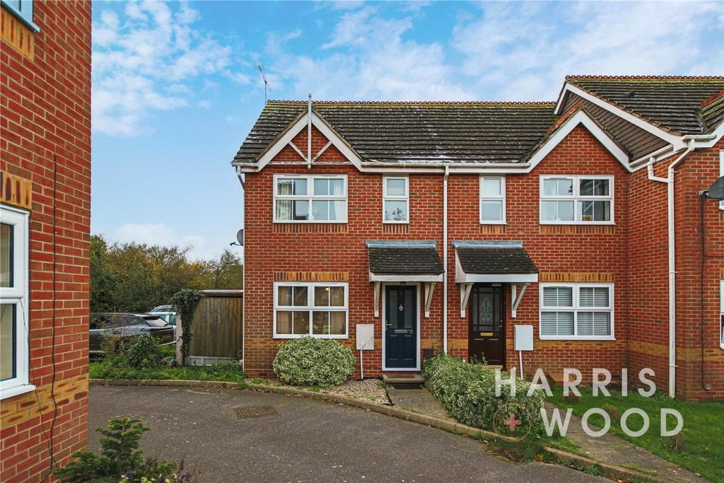 Upper Acres, Witham, Essex, CM8 2 bed end of terrace house - £290,000