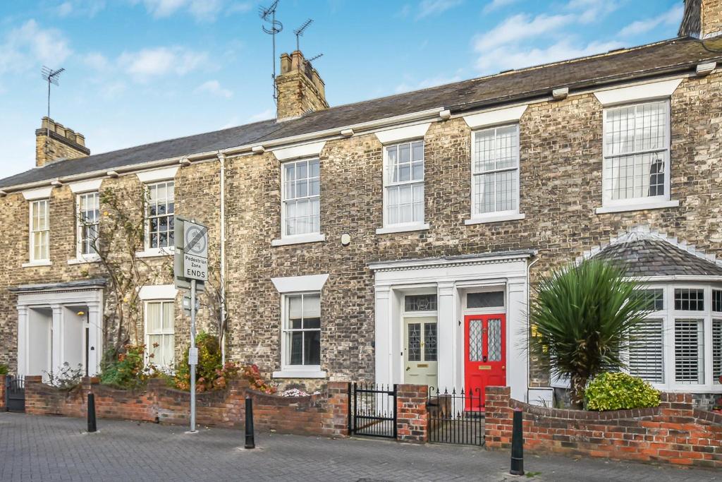 Walkergate, Beverley, HU17 9BP 3 bed terraced house - £450,000