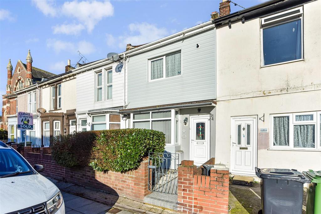 Powerscourt Road, Portsmouth 3 bed terraced house - £280,000