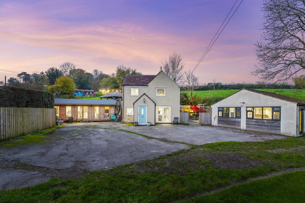 Bridge Place Road, Camerton, Bath 4 bed detached house for sale - £800,000