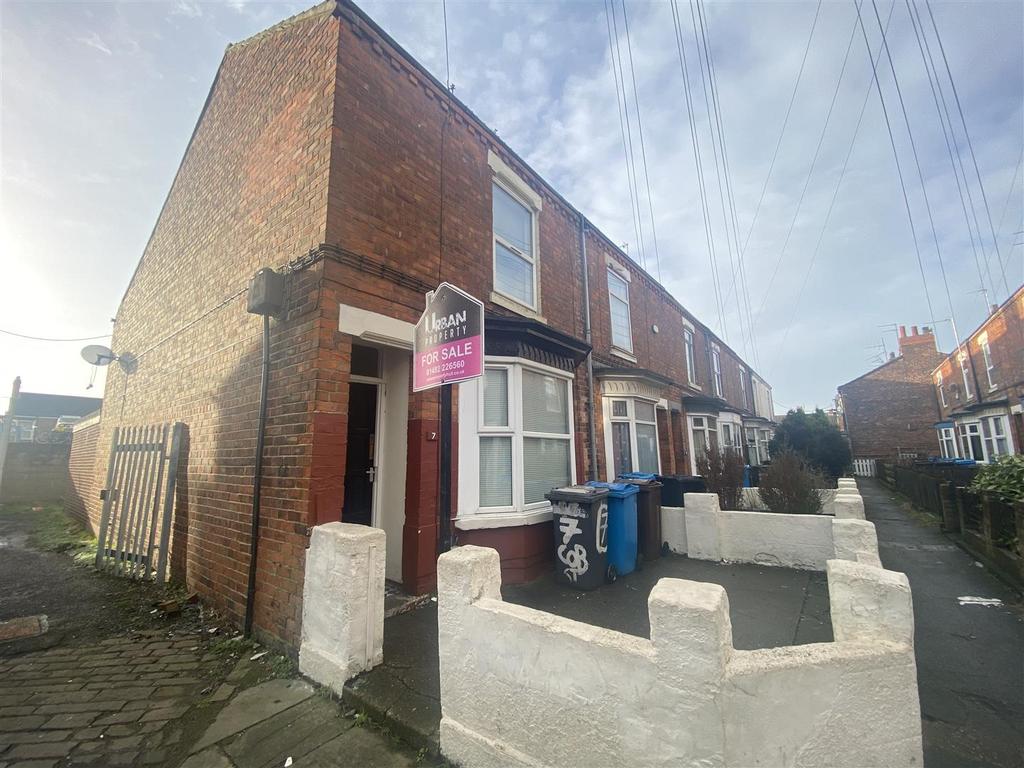 Cobden Street, Hull 3 bed end of terrace house - £89,000