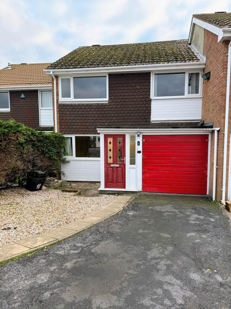 Bidwell Brook Drive, Paignton 3 bed terraced house - £275,000