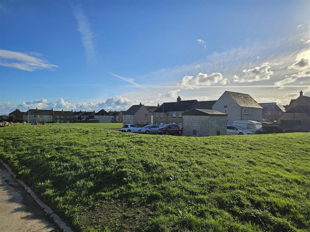 Land at Reap Lane, Southwell, Portland Land - £85,000