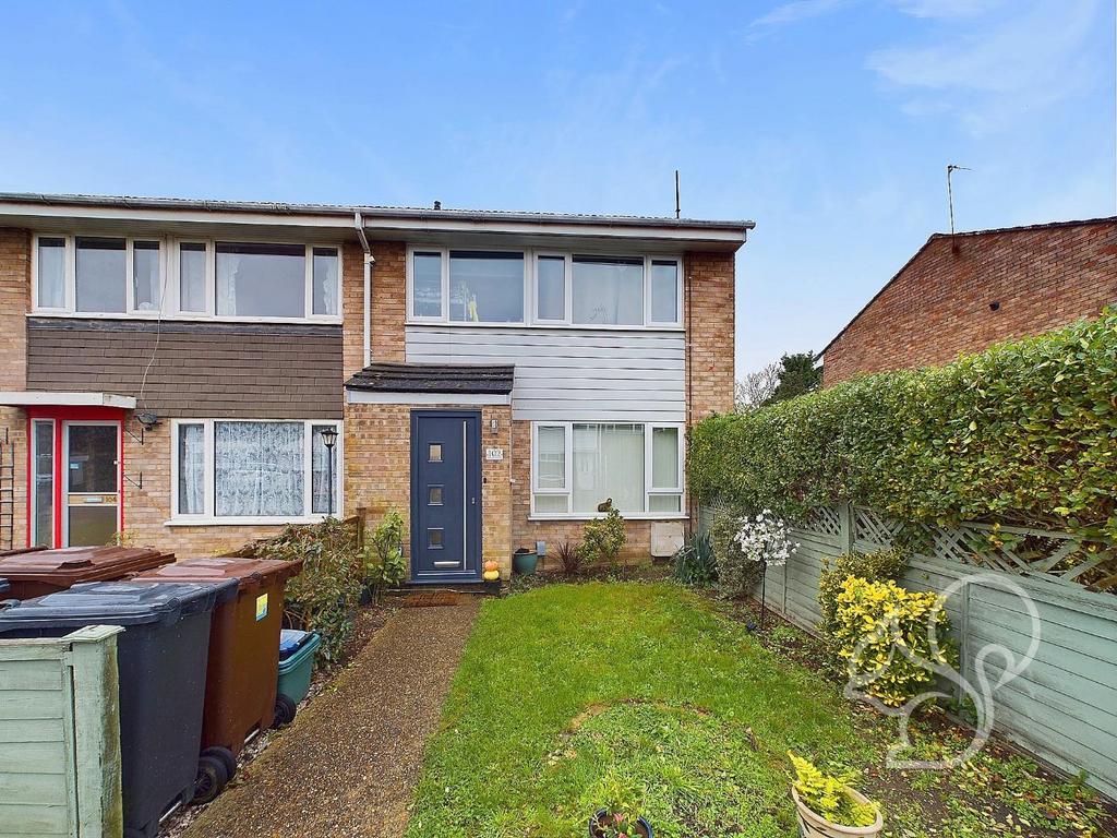 Adelaide Drive, Colchester 3 bed end of terrace house - £280,000