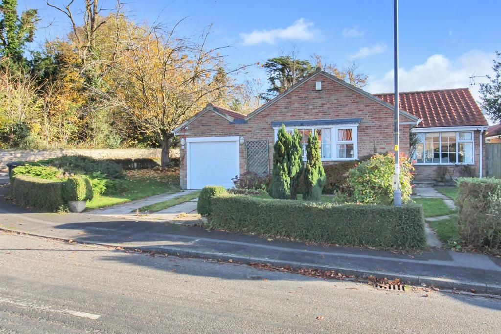 Glebe Meadow, Sharow, Ripon 3 bed detached bungalow for sale - £375,000