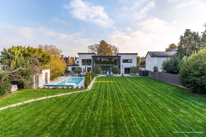 Evenlode Avenue, Penarth 5 bed detached house - £1,500,000
