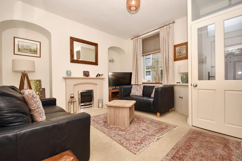 Kay Street, Clitheroe, Lancashire... 2 bed terraced house - £165,500
