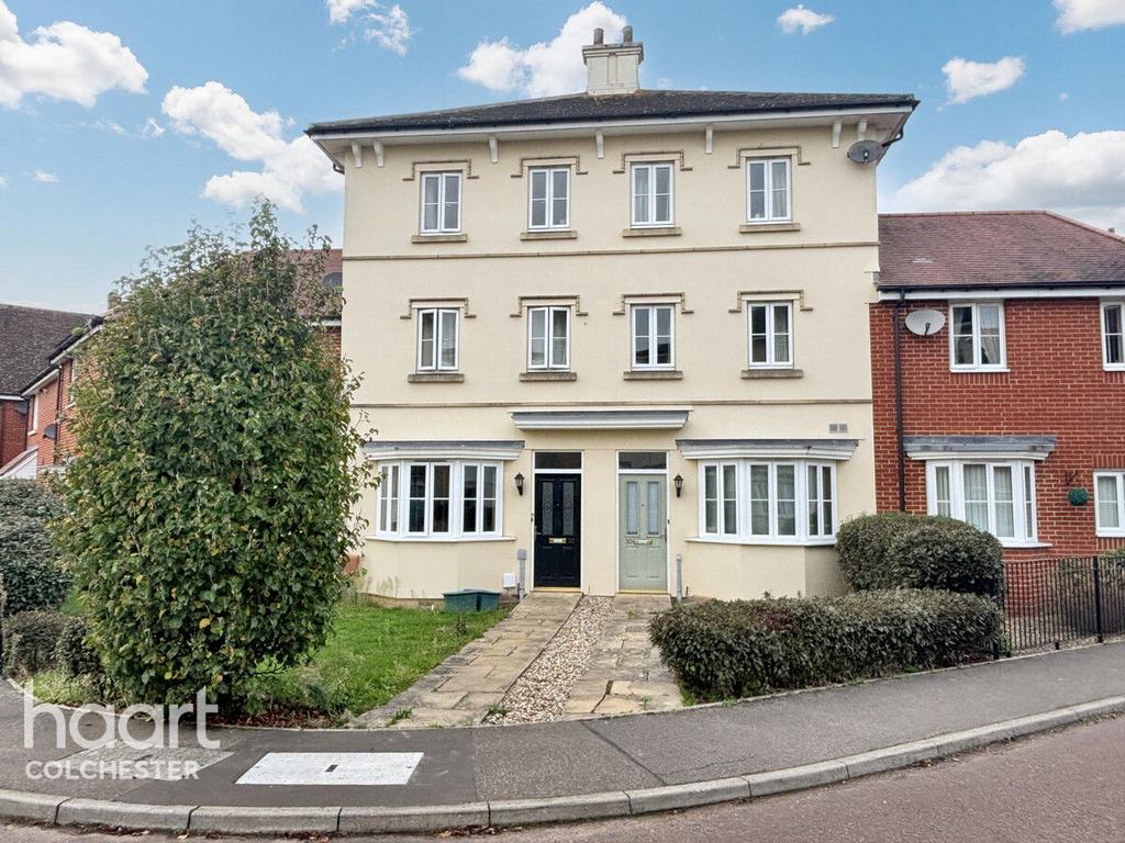 Gratian Close, Colchester 3 bed semi-detached house for sale - £300,000