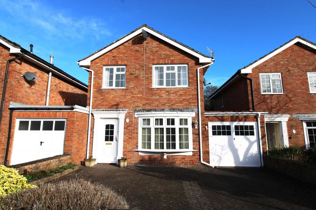 Croesonen Parc, Abergavenny, NP7 3 bed detached house - £315,000