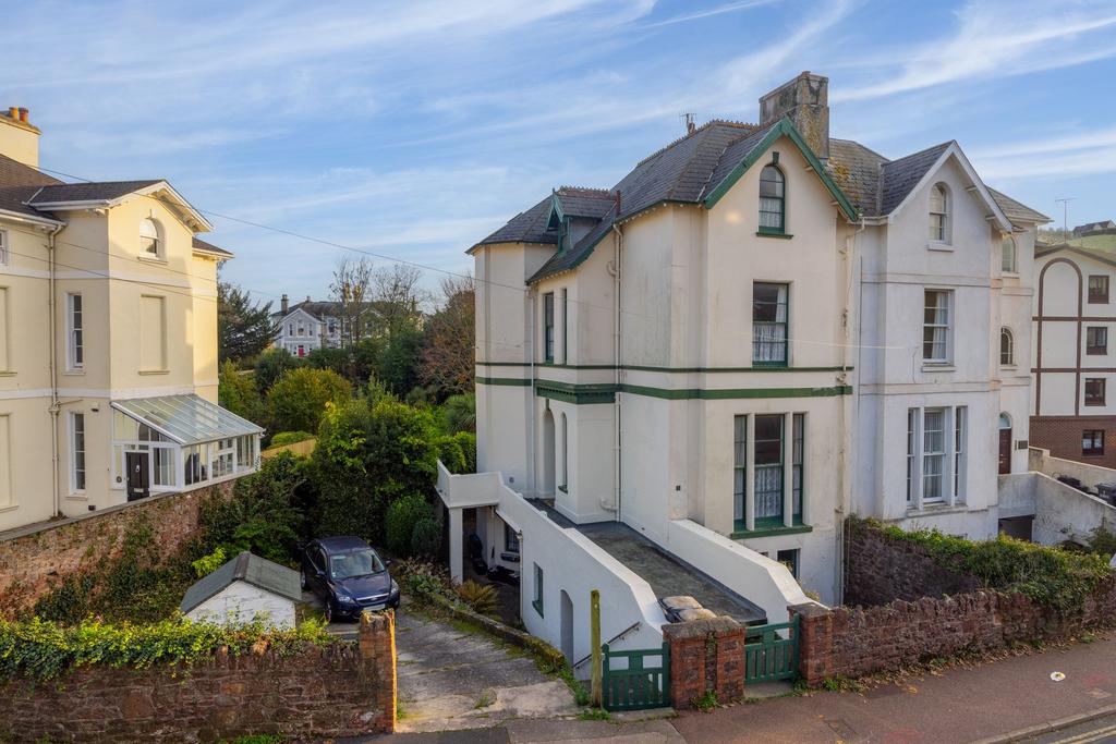 Chelston, Torquay 6 bed semi-detached house for sale - £525,000