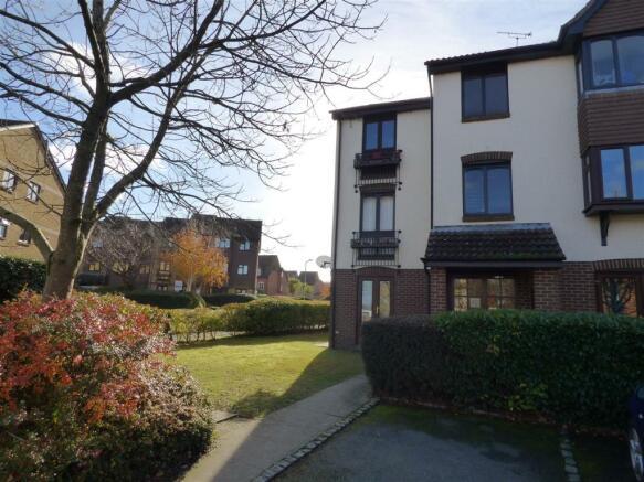 Longacre Road, Singleton, Ashford, TN23 1 bed flat - £925 pcm (£213 pw)