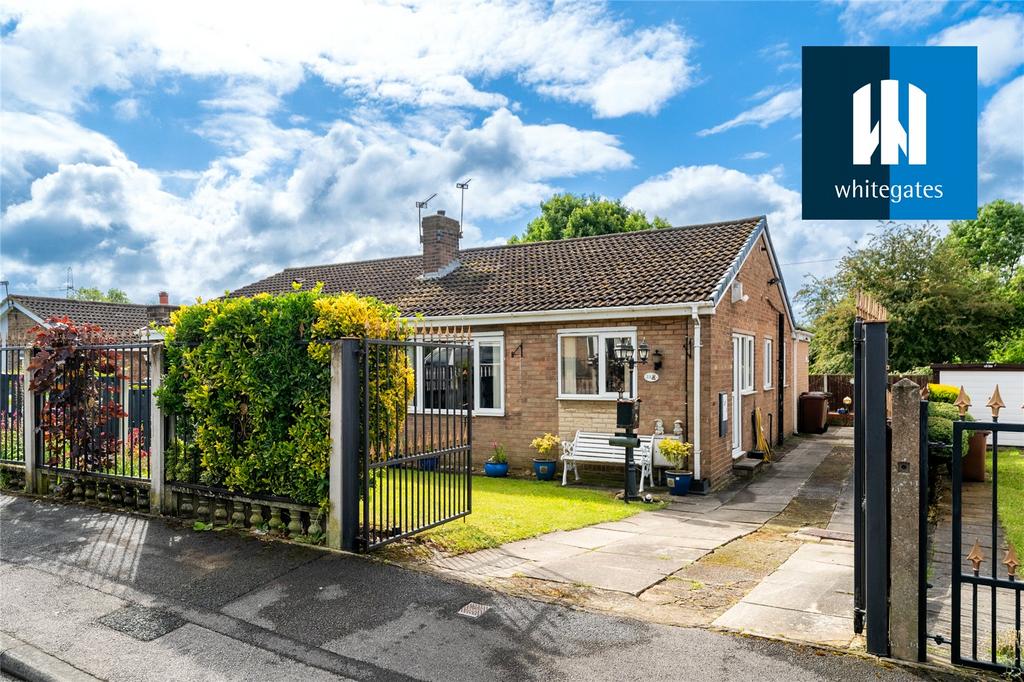Barnsdale Way, Upton, Pontefract... 3 bed bungalow for sale - £190,000