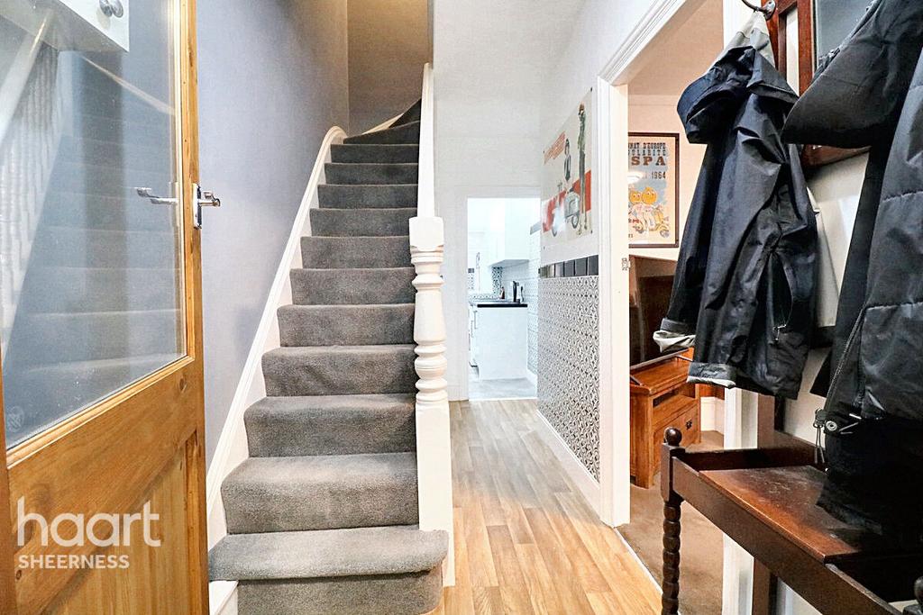 Wood Street, Sheerness 3 bed semi-detached house for sale - £235,000