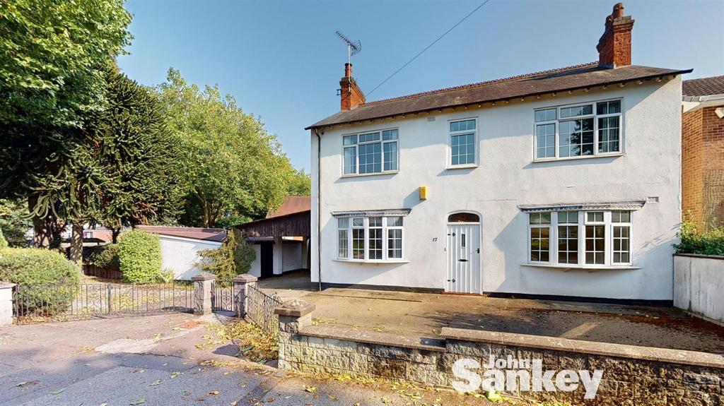 Alexandra Avenue, Mansfield, NG18 4 bed detached house - £300,000