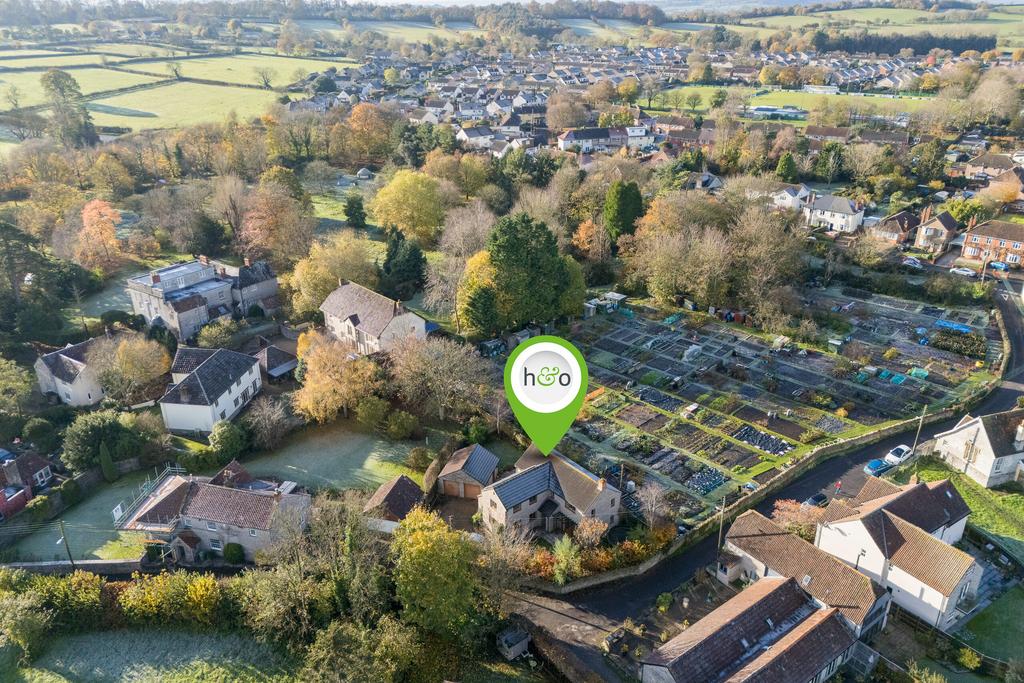 Overleigh, Street 4 bed detached house for sale - £635,000