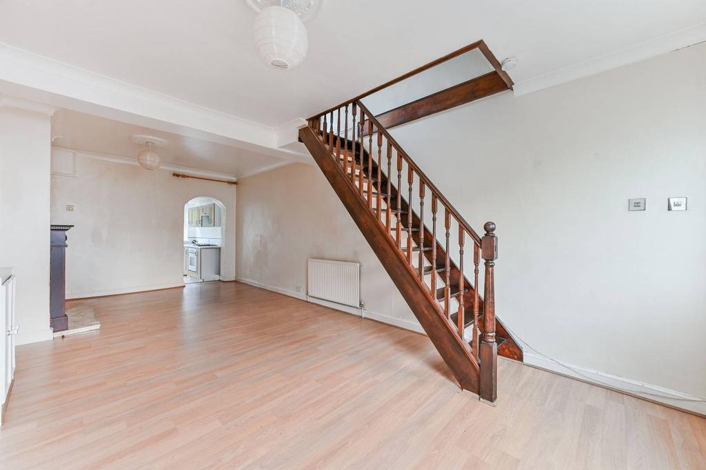 Warren Road, East Croydon, Croydon, CR0 2 bed terraced house - £1,700 ...