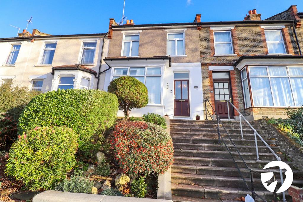 Basildon Road, London, SE2 3 bed terraced house for sale - £450,000