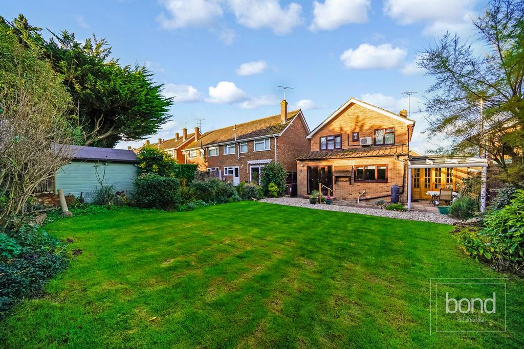 Jarvis Field, Chelmsford CM3 4 bed link detached house for sale - £550,000