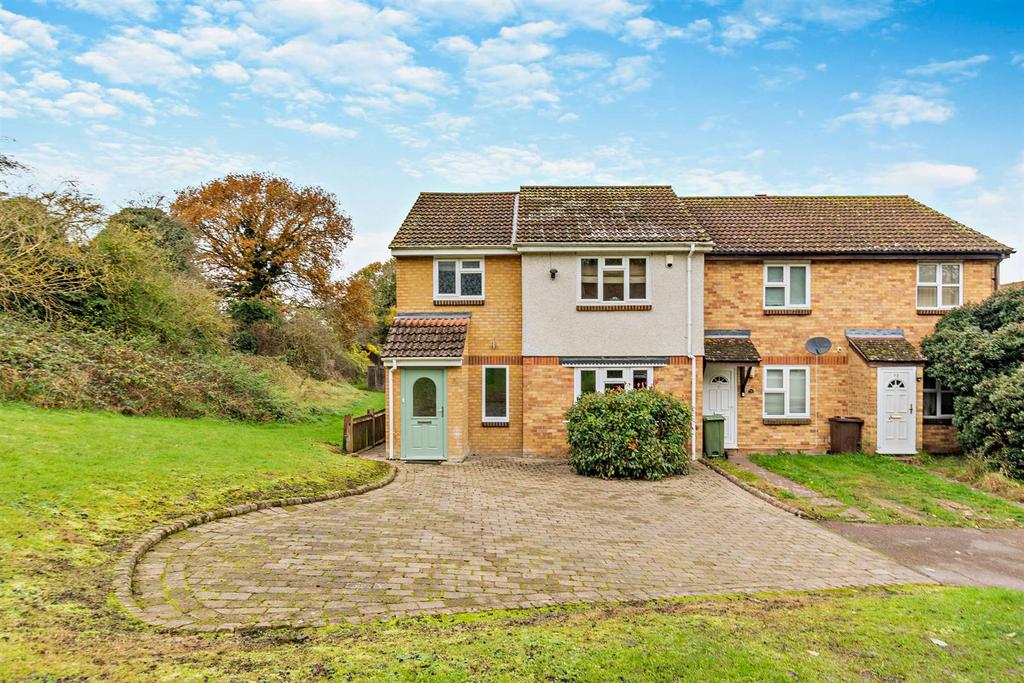 Murrain Drive, Downswood, Maidstone 4 bed end of terrace house - £350,000