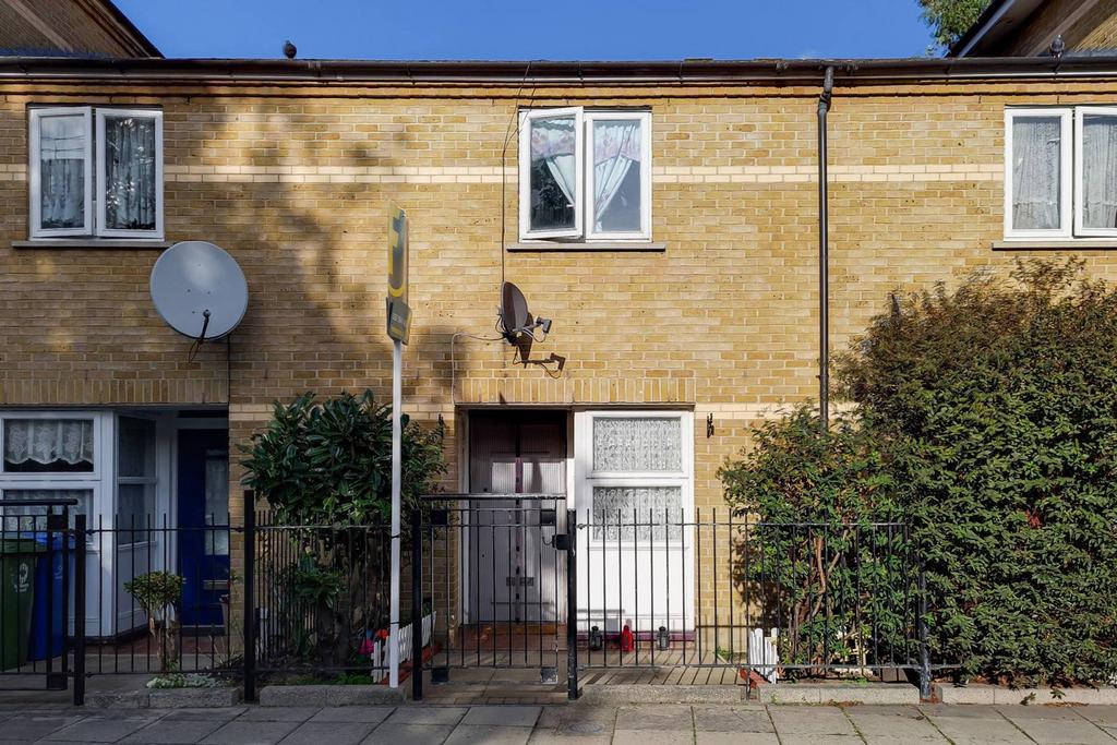 Southampton Way, Peckham, London, SE5 2 bed house for sale - £550,000