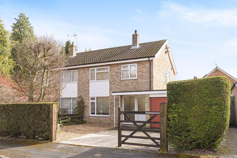 Free property report 14, Windmill Drive, Headley Down, Bordon, GU35 8AL ...