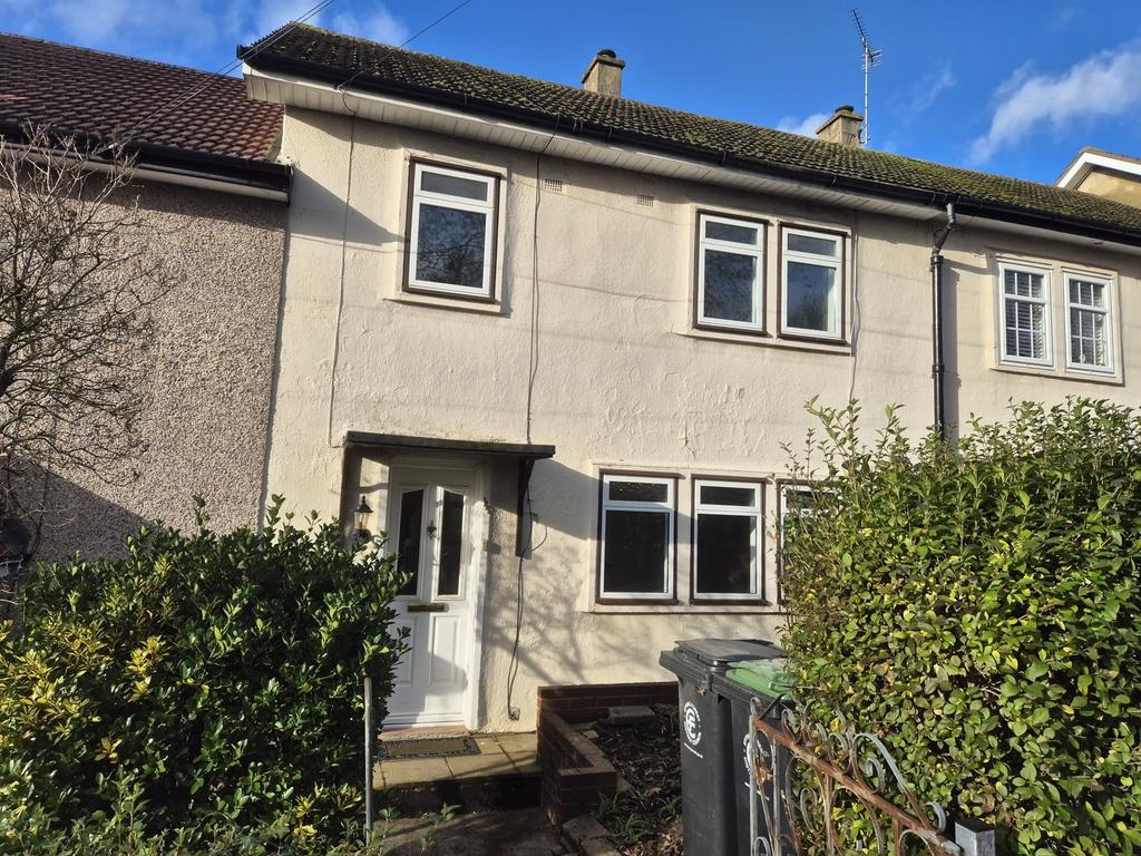 Colebrook Lane, Loughton IG10 3 bed terraced house - £2,200 pcm (£508 pw)
