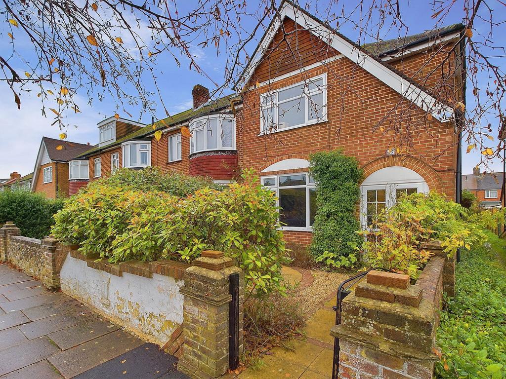 Bramley Road, Worthing BN14 3 bed end of terrace house for sale - £450,000