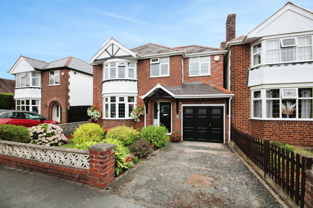 Oakfield Road, Stourbridge DY8 3 bed detached house for sale - £375,000