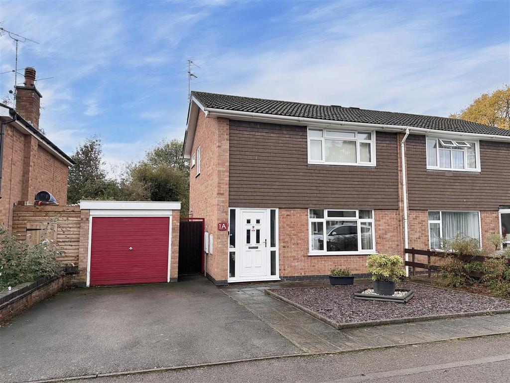 Southey Close, Enderby LE19 2 bed semi-detached house - £230,000