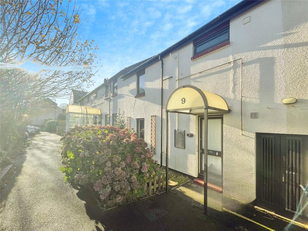 Longparish Close, Kent ME15 2 bed terraced house - £1,400 pcm (£323 pw)