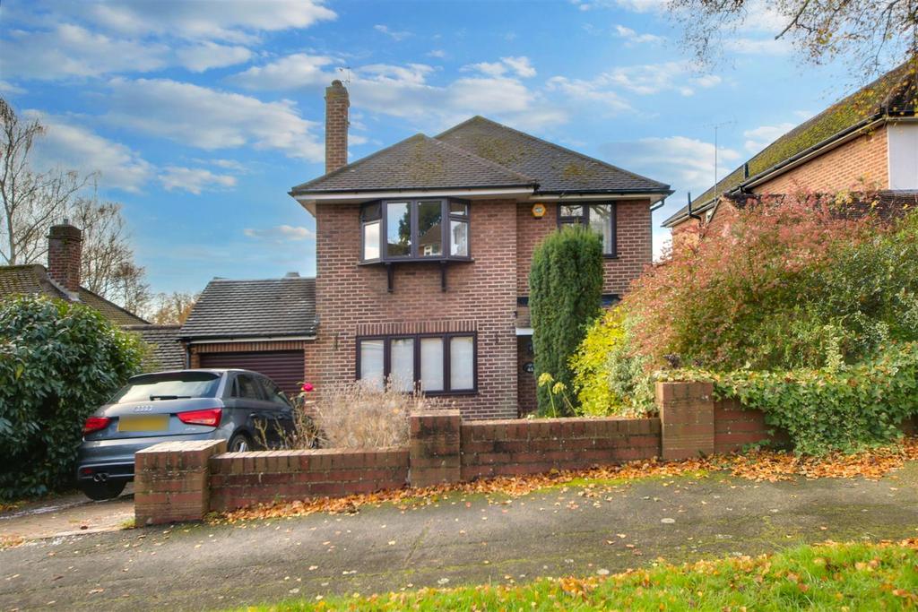 Newberries Avenue, Radlett WD7 3 bed detached house for sale - £1,190,000