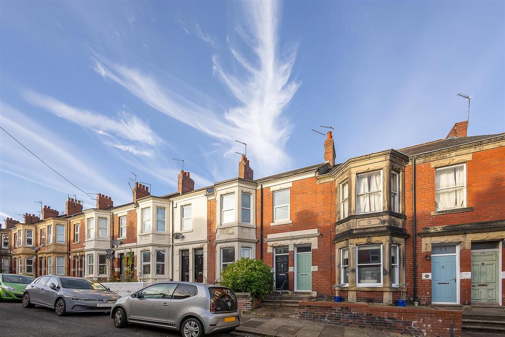Grosvenor Gardens, Jesmond Vale... 2 bed flat - £1,200 pcm (£277 pw)