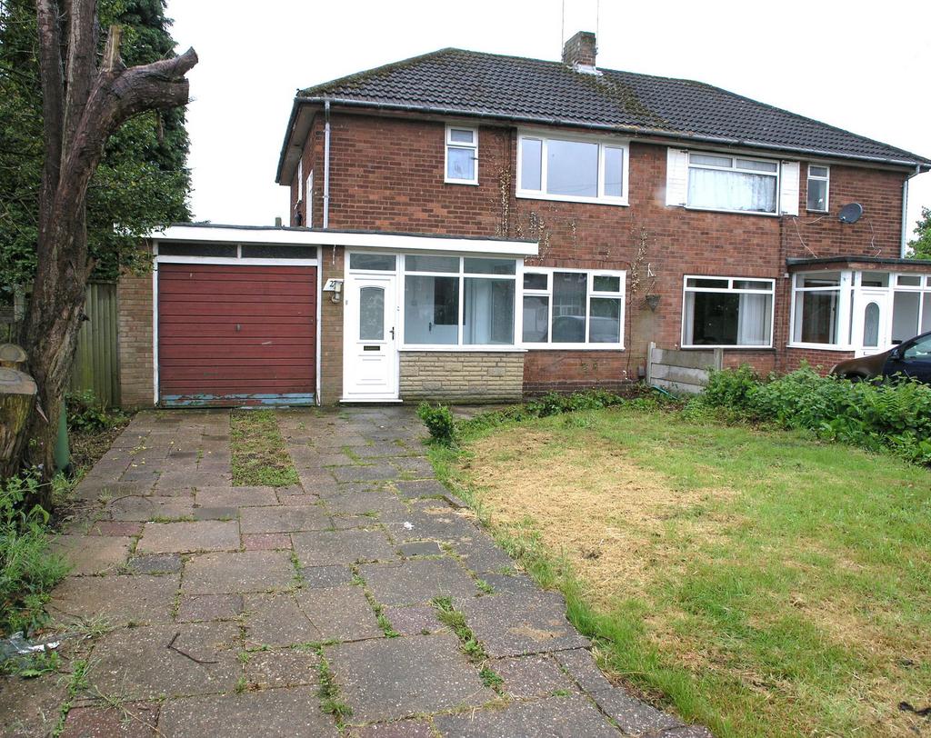 Longdon Avenue, Wolverhampton WV4 3 bed semi-detached house - £1,225 ...