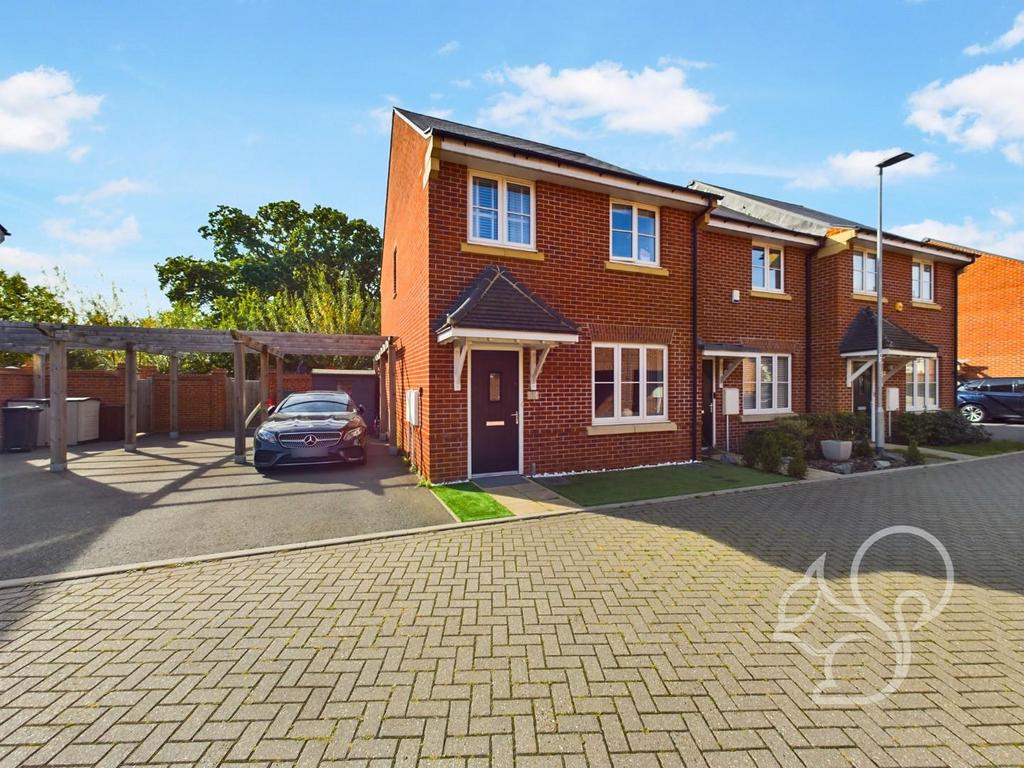 Birchwood Drive, Colchester 3 bed end of terrace house - £350,000