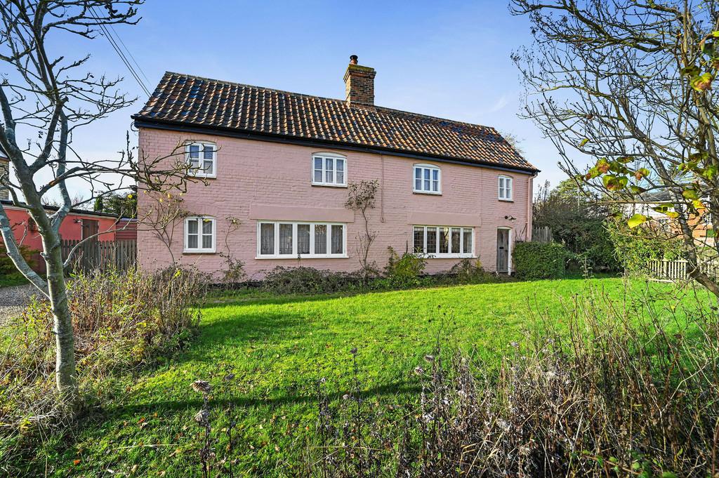 Gestingthorpe Road, Sudbury CO10 3 bed detached house for sale - £650,000
