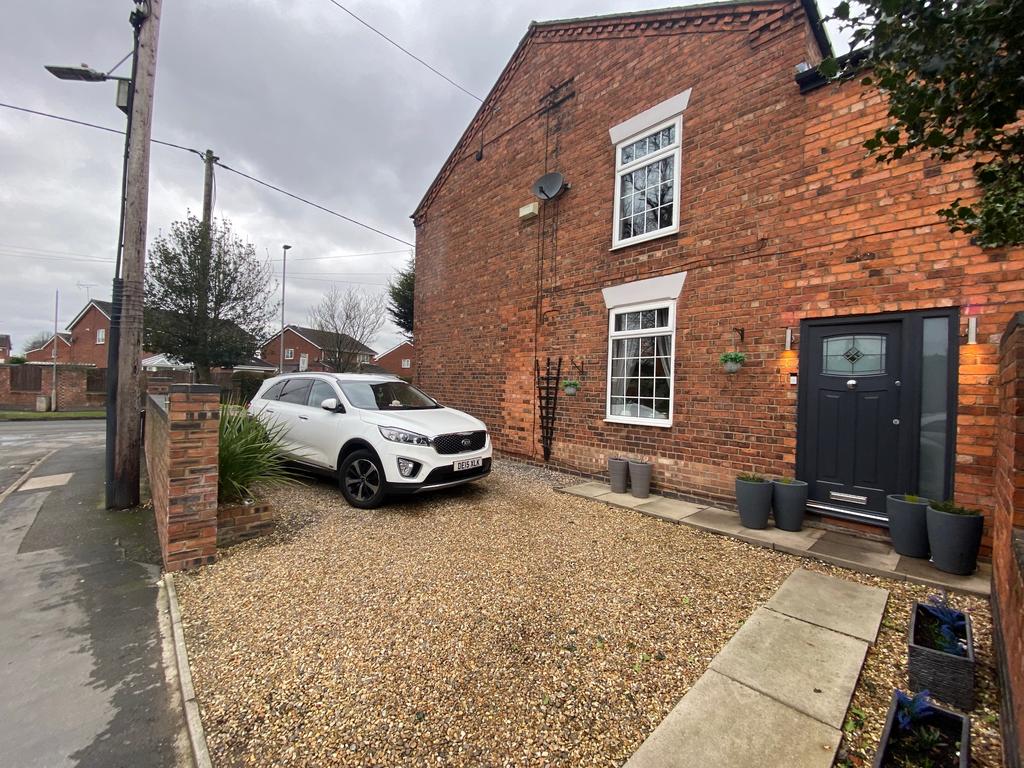 Sydney Road, Crewe 3 bed semi-detached house - £270,000
