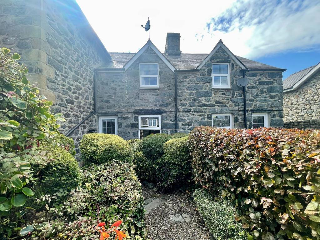 Wesley Cottage, Dyffryn Ardudwy, LL44... 2 bed cottage - £195,000