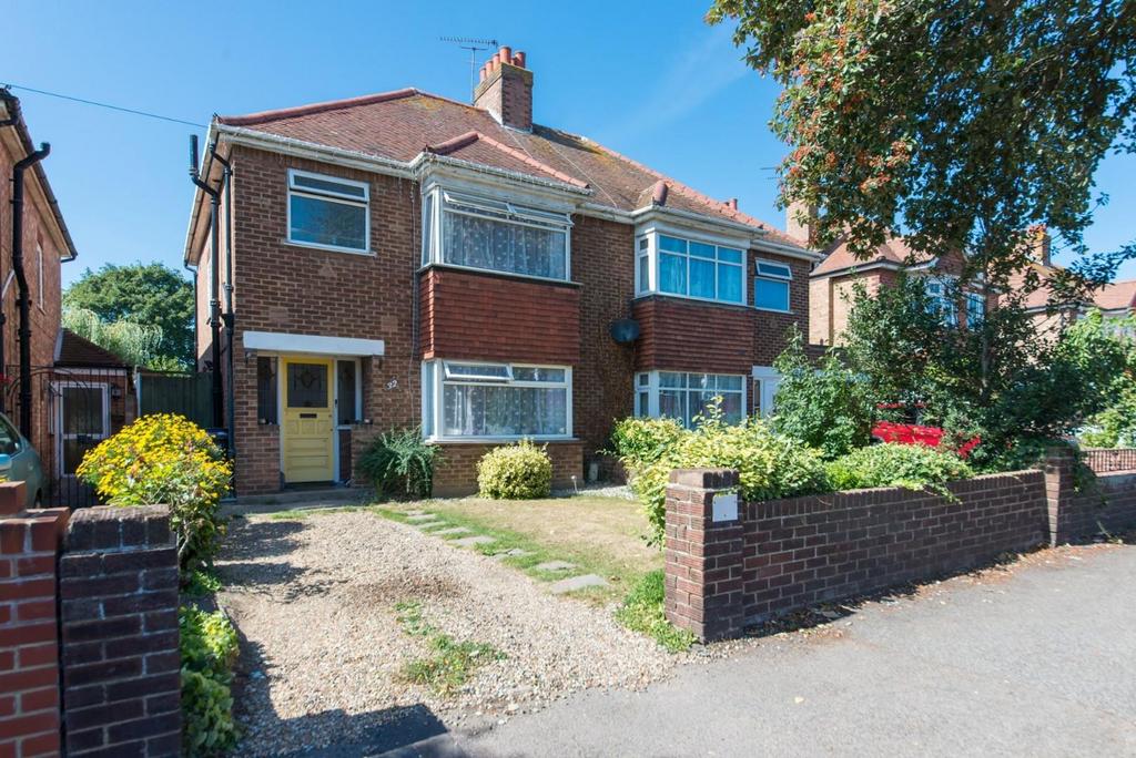 Wilfred Road, Ramsgate, CT11 3 bed property - £1,300 pcm (£300 pw)