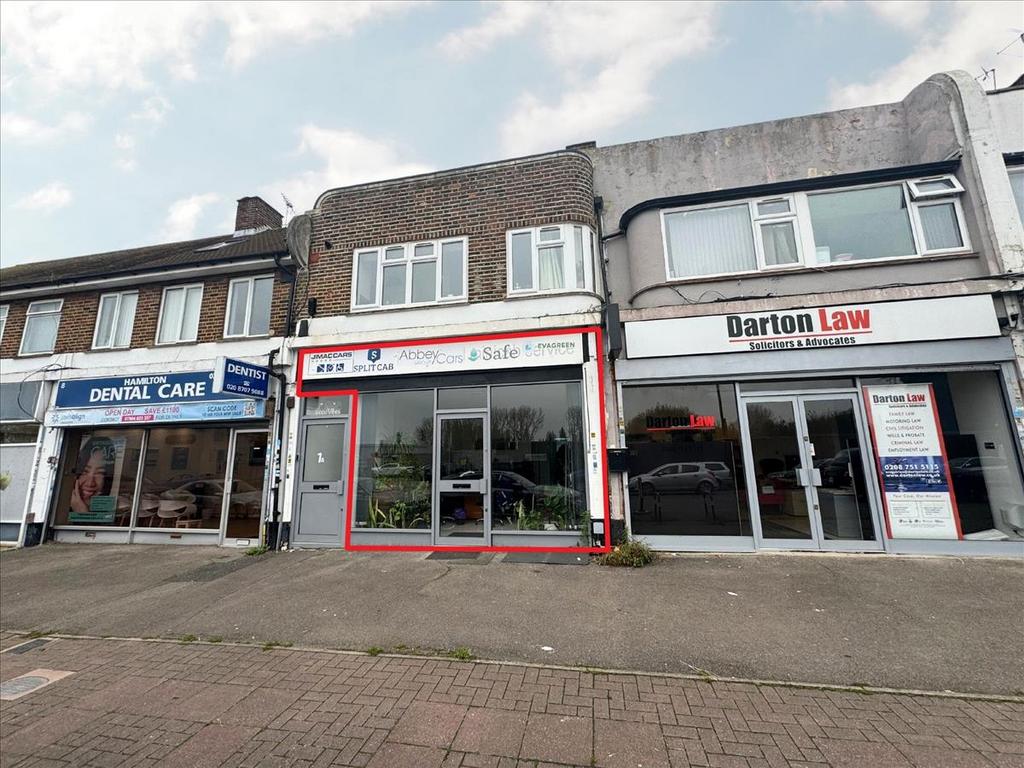 7 Hamilton Parade, Groveley Road... Shop - £275,000
