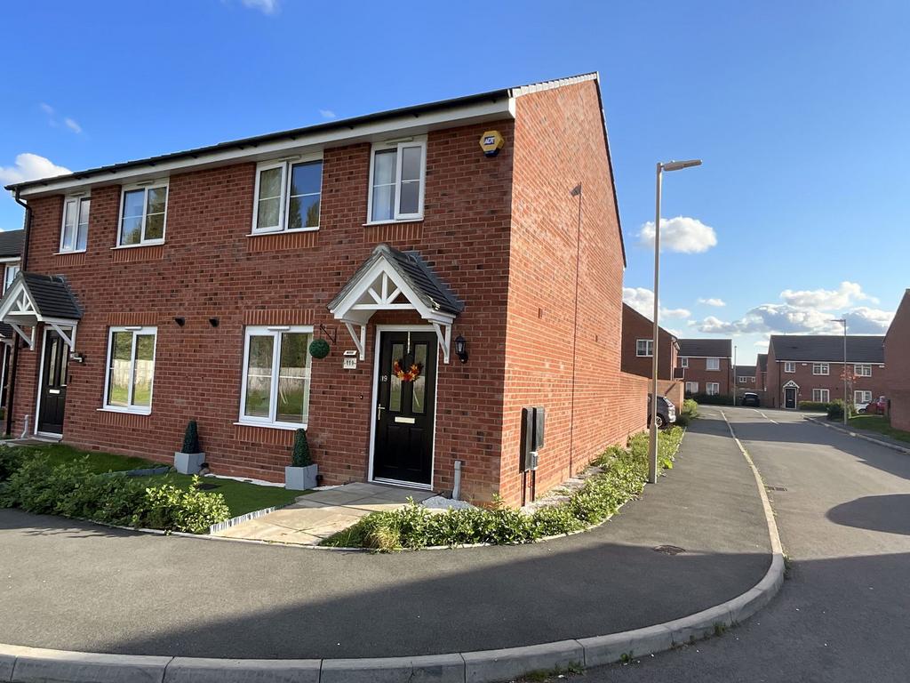 Thomson Grove, Halesowen B62 3 bed semi-detached house for sale - £110,000