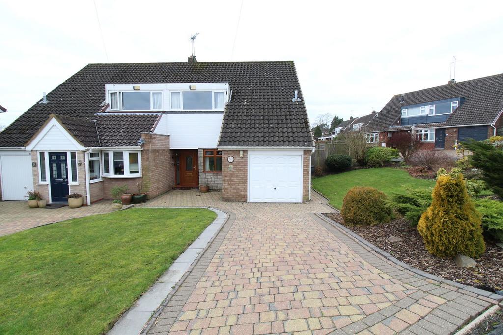 Hartlebury Road, Halesowen B63 3 bed semi-detached house - £310,000