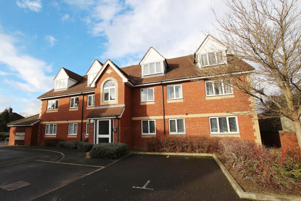 Peterhouse Close, Peterborough PE3 2 bed apartment - £895 pcm (£207 pw)