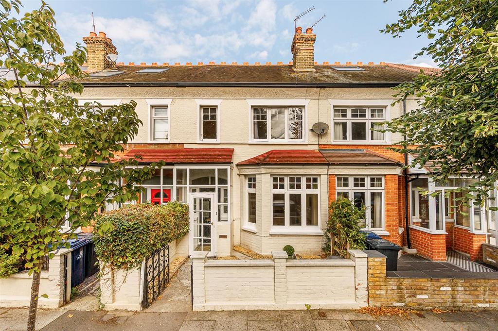 Convent Gardens Ealing 3 bed terraced house - £775,000