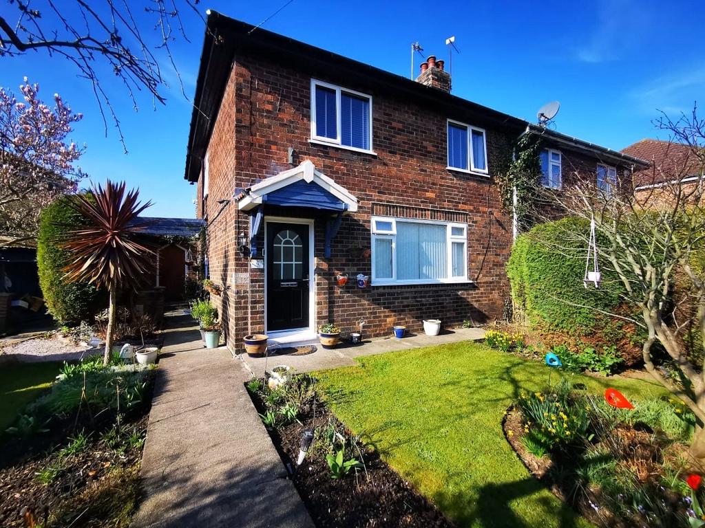 Church View, Doncaster DN11 4 bed semi-detached house - £230,000