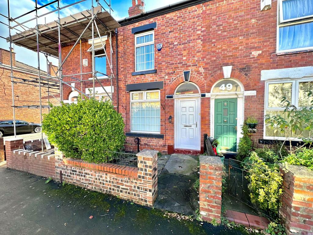 Torkington Street, Stockport SK3 2 bed terraced house - £190,000