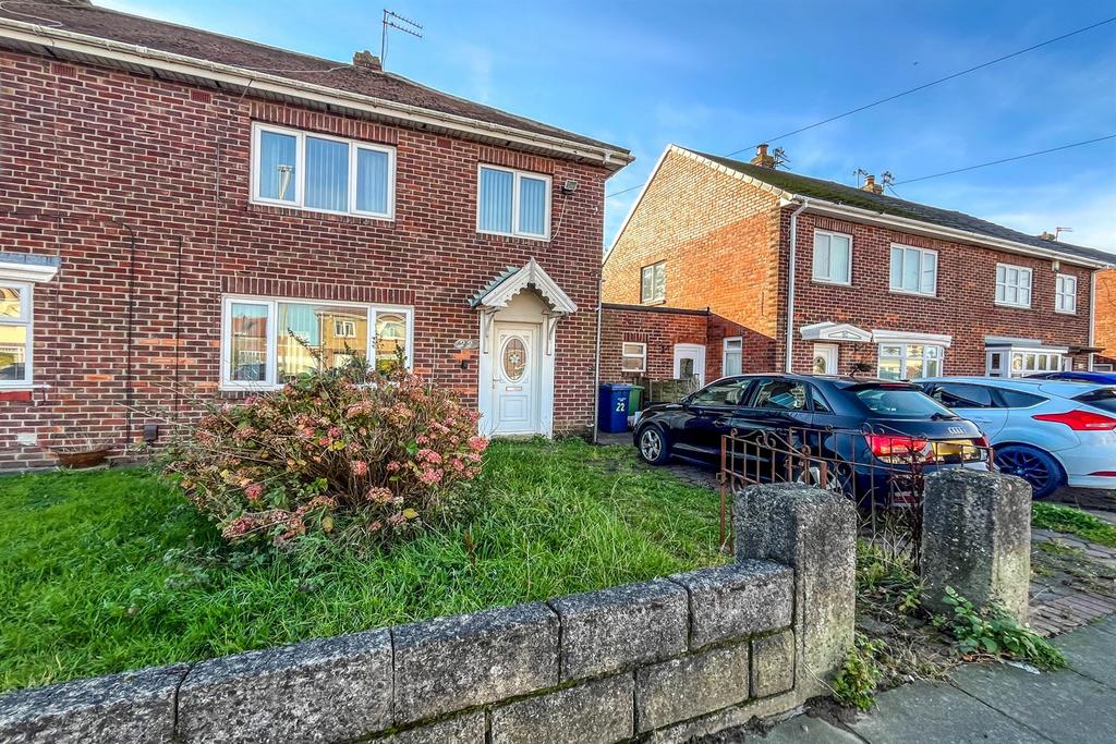 Perth Avenue, Jarrow 3 bed semi-detached house for sale - £99,950
