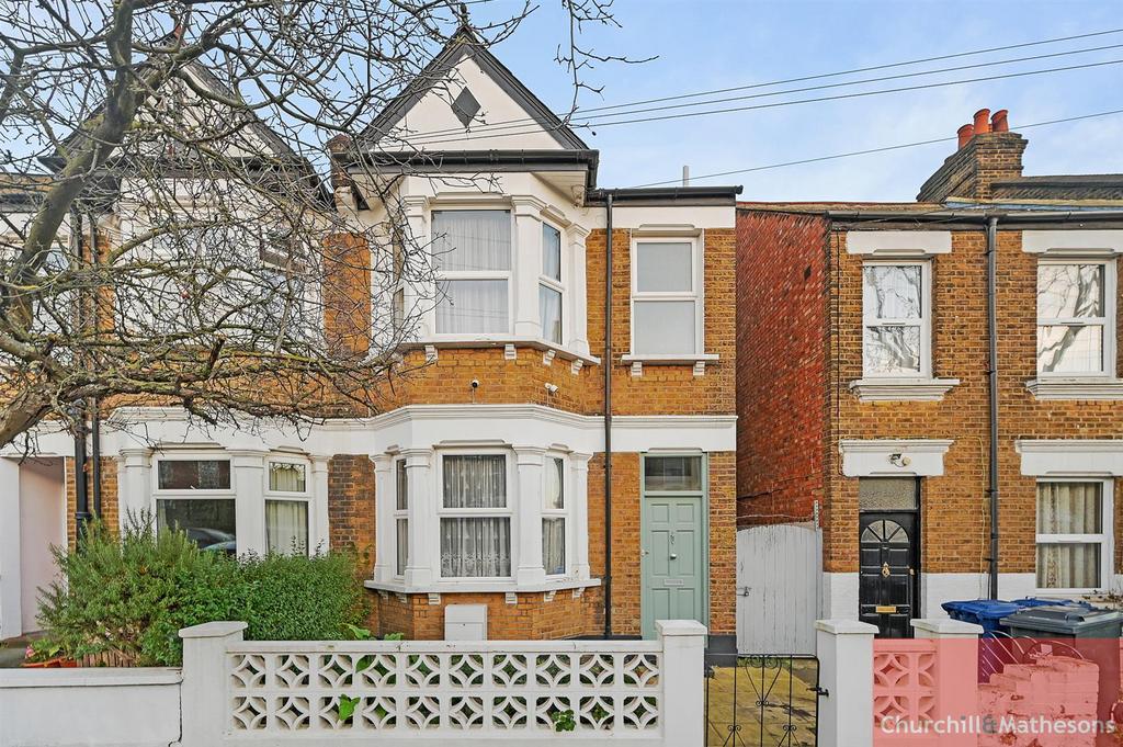 Wells House Road, NW10 3 bed semi-detached house - £650,000