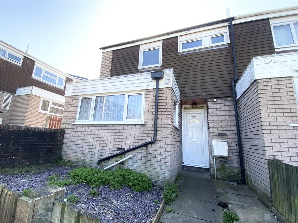 Woodrows, Woodside, Telford... 3 bed end of terrace house - £90,000